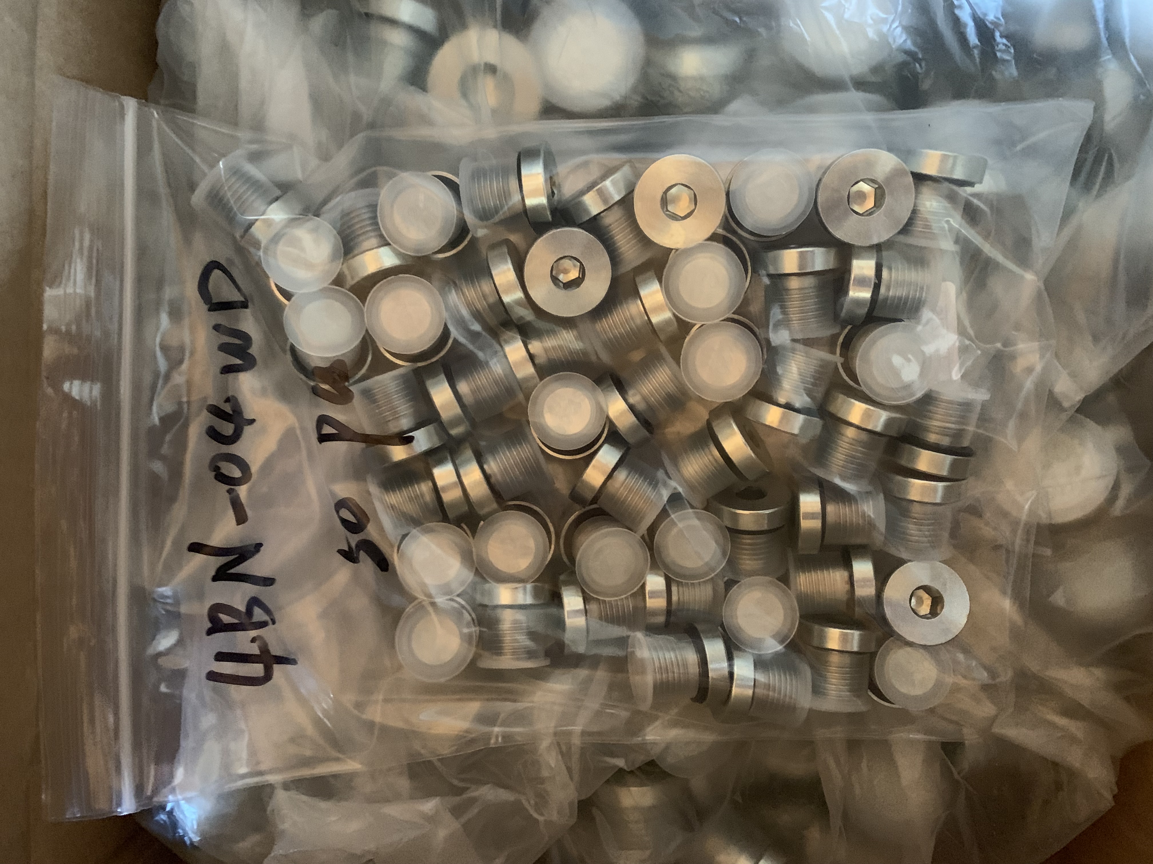 4B-WD BSP MALE CAPTIVE SEAL PLUG connections for hydraulic hoses ...